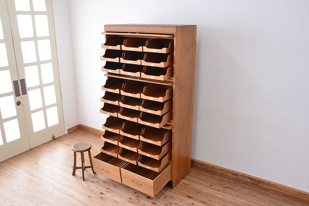 アンティーク家具 1960年頃 イギリス製 大きなシャツケース アンティーク家具 1960年頃 イギリス製 大きなシャツケース