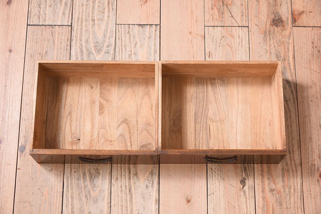 レトロ家具 昭和レトロなアンティーク茶箪笥 | ラフジュ工房 レトロ家具 昭和レトロなアンティーク茶箪笥 | ラフジュ工房